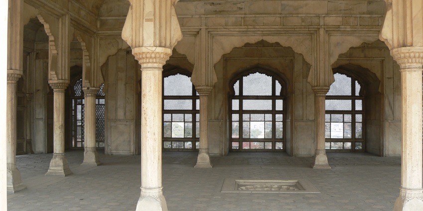 Poonch Fort: Explore the History and Beauty of This Landmark - TripXL