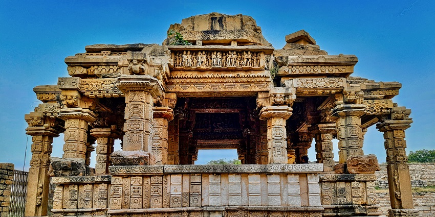 Bateshwar Temple: A Sacred Complex In Madhya Pradesh - TripXL