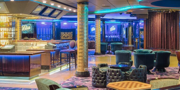 Nightlife In Udaipur: Make A Stop At These Top 10 Places - TripXL