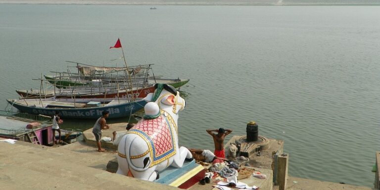 Vishnupad Temple: Everything You Need to Know For Visiting - TripXL