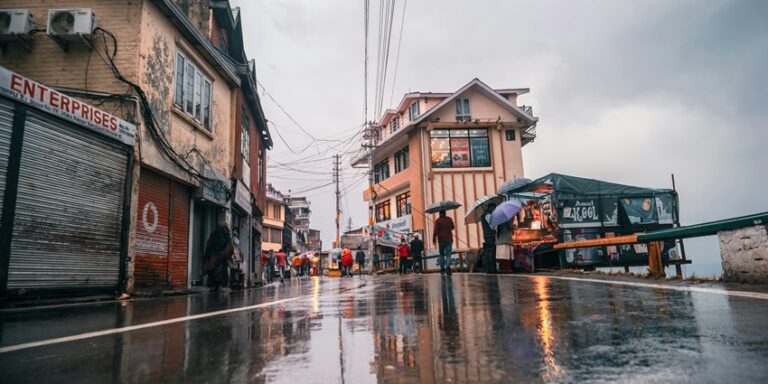 Shopping In Shimla: 13 Amazing Places Everyone Must Visit - TripXL