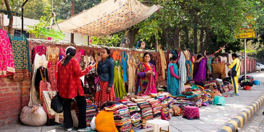 Shopping Places In Surat:Explore The 10 Must Visit Retail Spot - TripXL