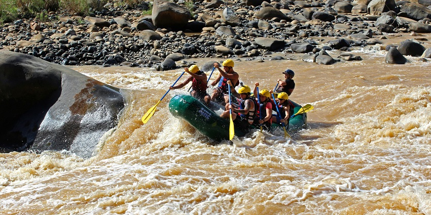 10 Best Adventurous & Fun Things To Do In Goa In August - TripXL