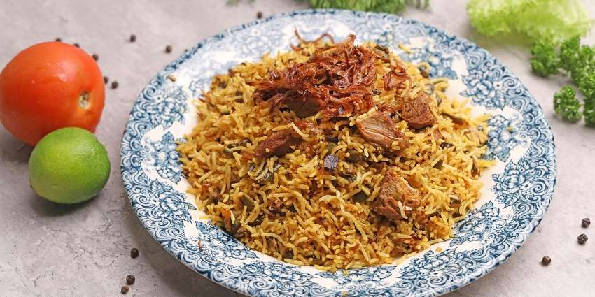 Best Food In Rajkot: Top 13 Culinary Spots - TripXL