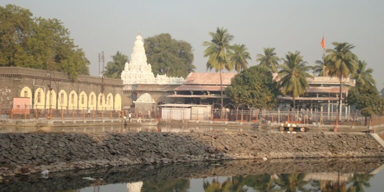 15 Places To Visit Near Siddhivinayak Temple On Your Visit - TripXL