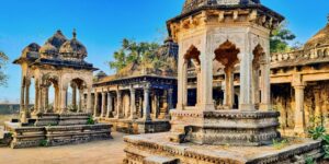 Top 14 Places To Visit In Dadar To Soak In The Local Culture - TripXL