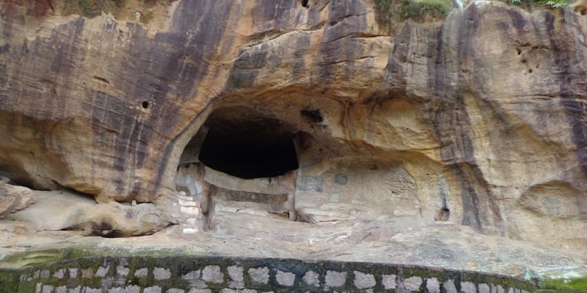 Jogimara Caves: Discover The Ancient Rock Art And History - TripXL