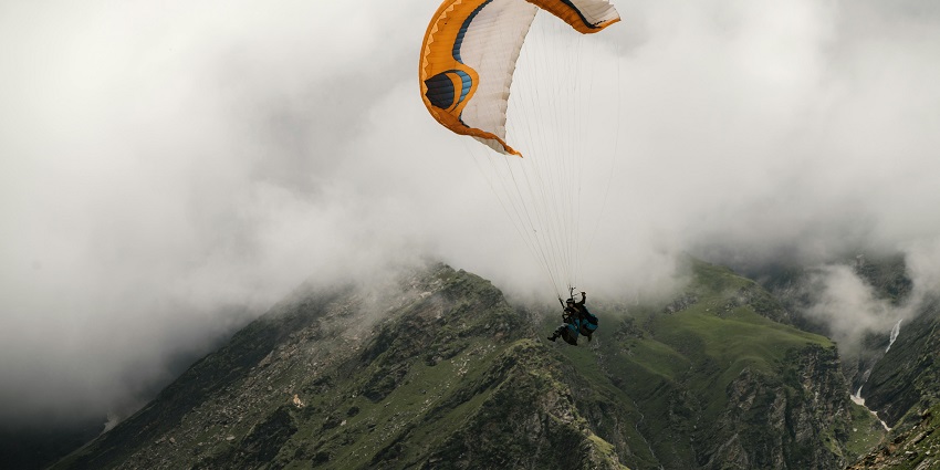 Paragliding In Kullu: Your Comprehensive Guide To Adventure - TripXL