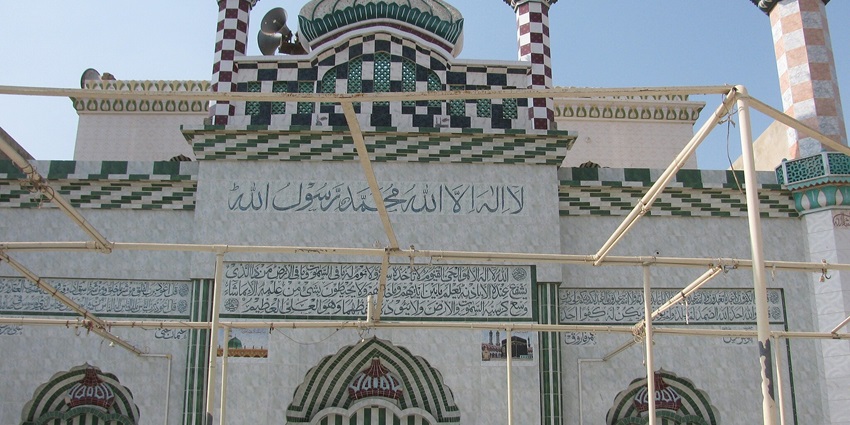 10 Best Mosques In Gurgaon: Seek Solace And Blessings - TripXL
