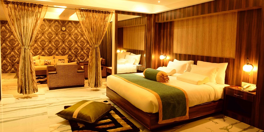 Sujangarh Fort: Walk Back In Time To Experience The Grandeur - TripXL