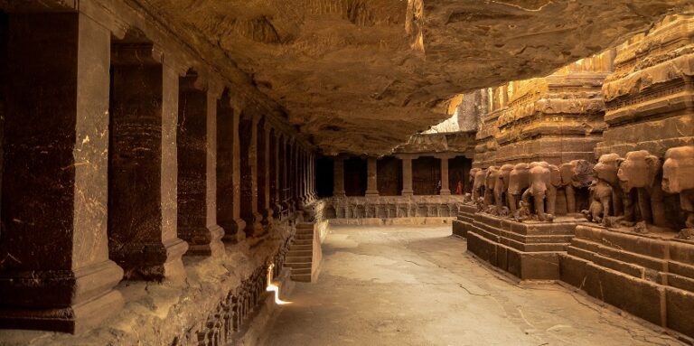 Ekvira Temple: Discover The Spiritual Heart Of Maharashtra - TripXL