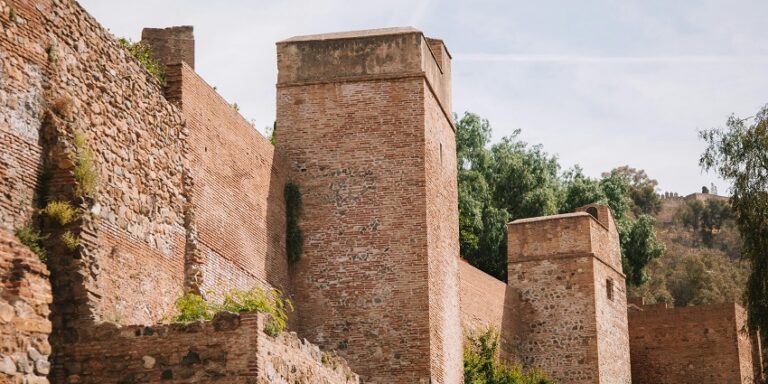 Balapur Fort: Dive Into Historic Tales Of The City - TripXL