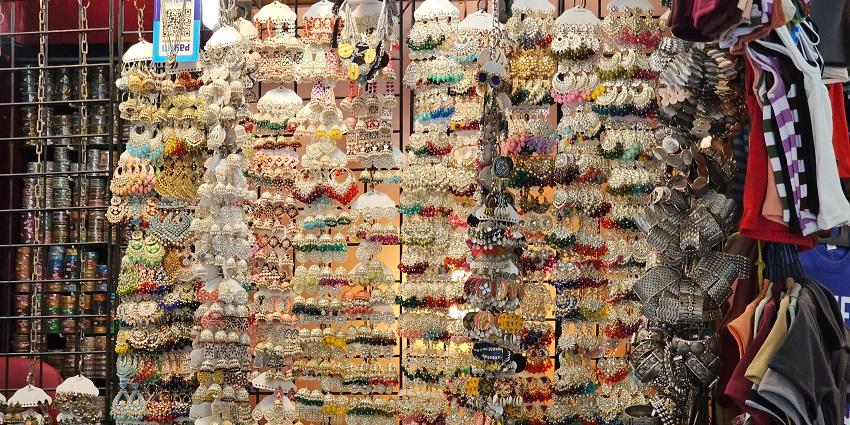 Shopping In Alibaug: Top 12 Places For A Fun Extravaganza - TripXL