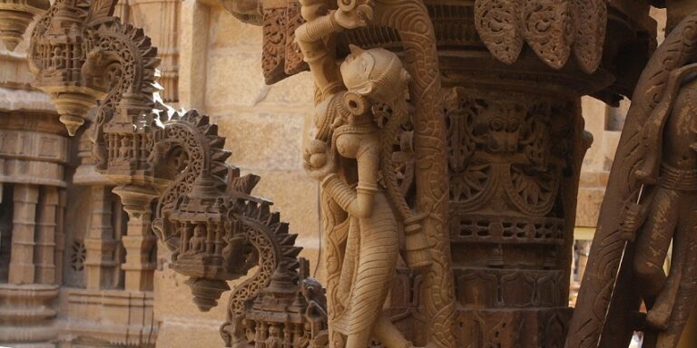 Top 15 Jain Temples In Maharashtra: Explore Spirituality - TripXL