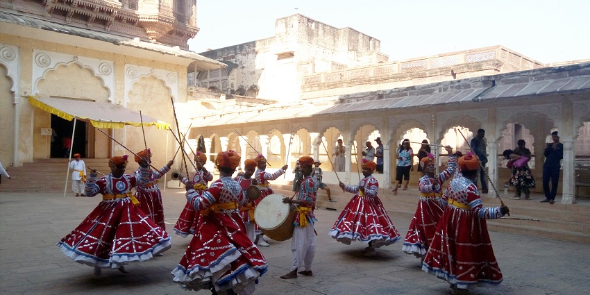 Khetri Fort: A Historic Fort Of The Shekhawat Dynasty - TripXL