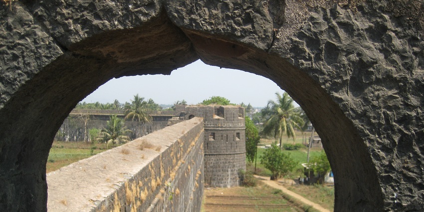 Arnala Fort: A Detailed Guide About This Historic Jewel - TripXL