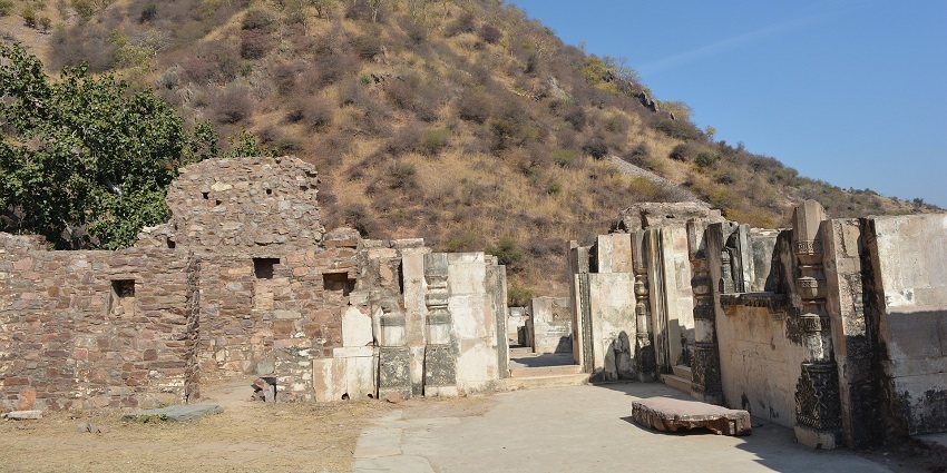 Bayana Fort: Immerse Yourself Into The Historic Tales - TripXL