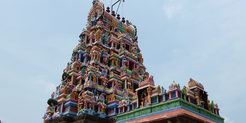 Sukran Temple: Prepare For Culturally Fulfilling Trip - TripXL