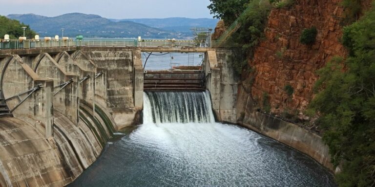 Zenith Waterfall: Witness The Majestic Falls Of Maharashtra - TripXL