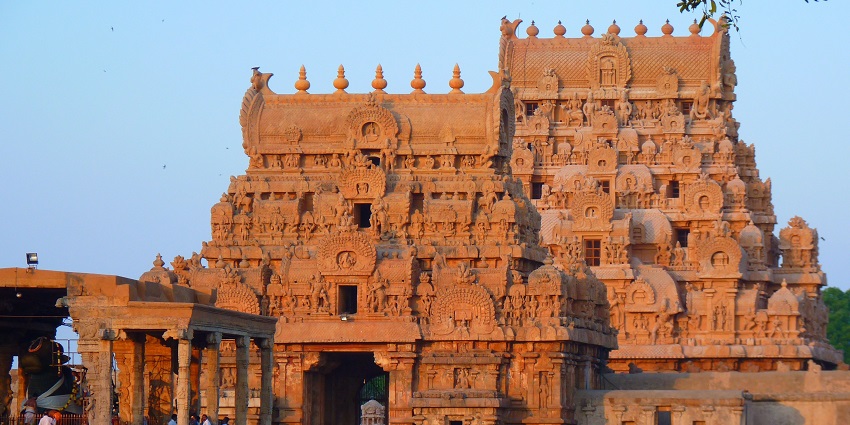 Top 10 Devi Temples In Tamil Nadu With Divine Splendour - TripXL
