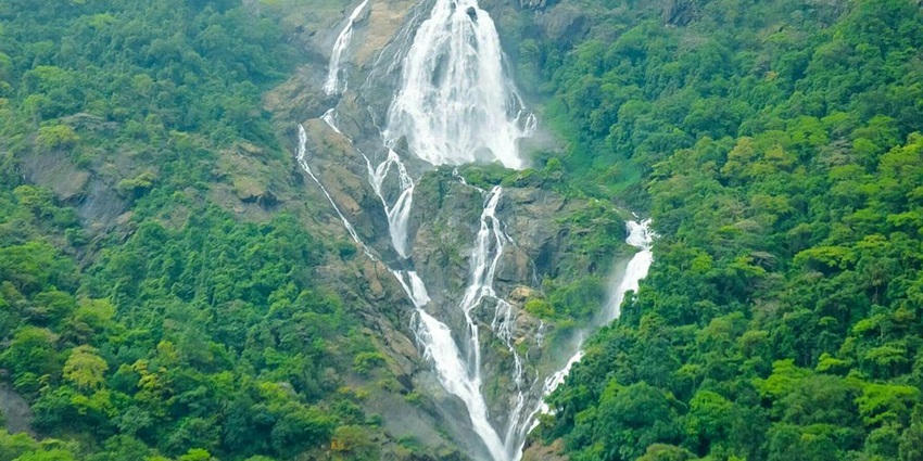 Waterfalls In Maharashtra: A Guide For Finding Hidden Gems - TripXL