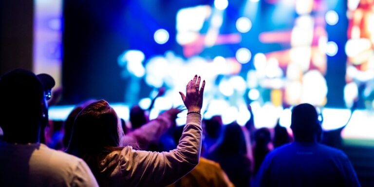 Rave Party In Delhi: Top 12 Spots For Experiencing Nightlife - TripXL