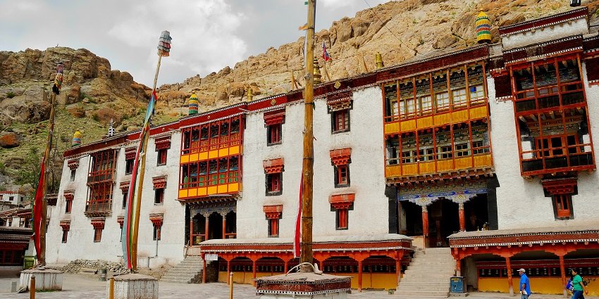 Hemis National Park: Rich Biodiversity & High-Altitude Terrain - TripXL