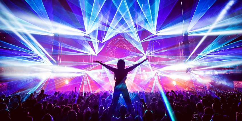 Rave Party In Kasol - 10 Most Parties And Celebrations - TripXL