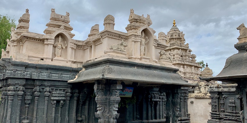 Parshuram Temple: Immerse Yourself In The Spiritual Aura - TripXL