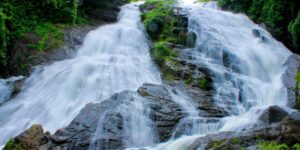 Zenith Waterfall: Witness The Majestic Falls Of Maharashtra - TripXL