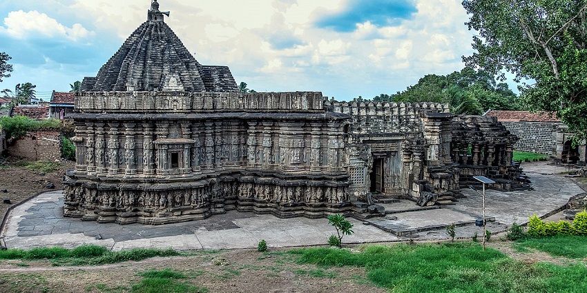 Top 14 Places To Visit In Kolhapur Near Mahalaxmi Temple - TripXL