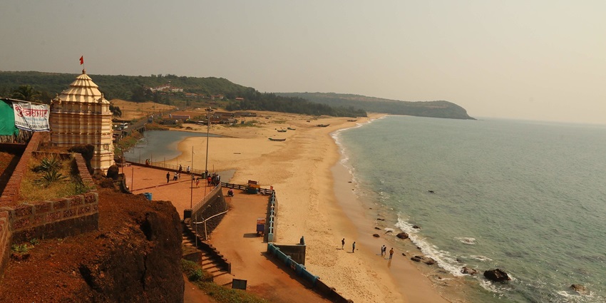 Vijaydurg Fort: A Significant Coastal Fort In Maharashtra - TripXL