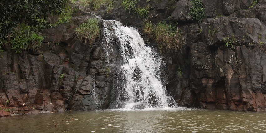 Sawatkada Waterfalls: Plan Your Trip With This Guide - TripXL