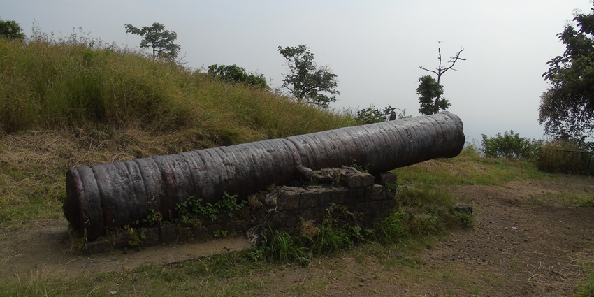 Narnala Fort: Discovering The History And Beauty Of Maharashtra - TripXL