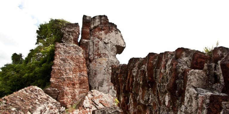 Alamparai Fort: A Heritage Treasure Of The Coromandel Coast - TripXL