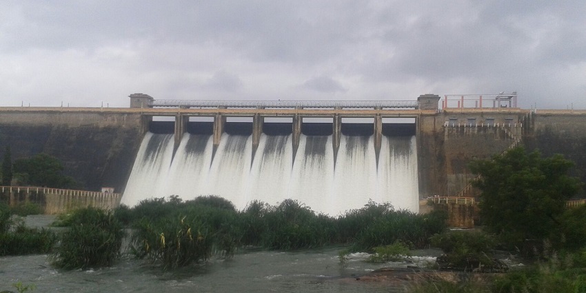Guide To Manimuthar Waterfalls: A Hidden Delight Of Tamil Nadu - TripXL