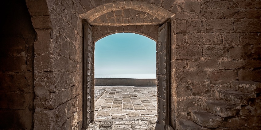 Kandhar Fort: Discover History And Adventure In Maharashtra - TripXL