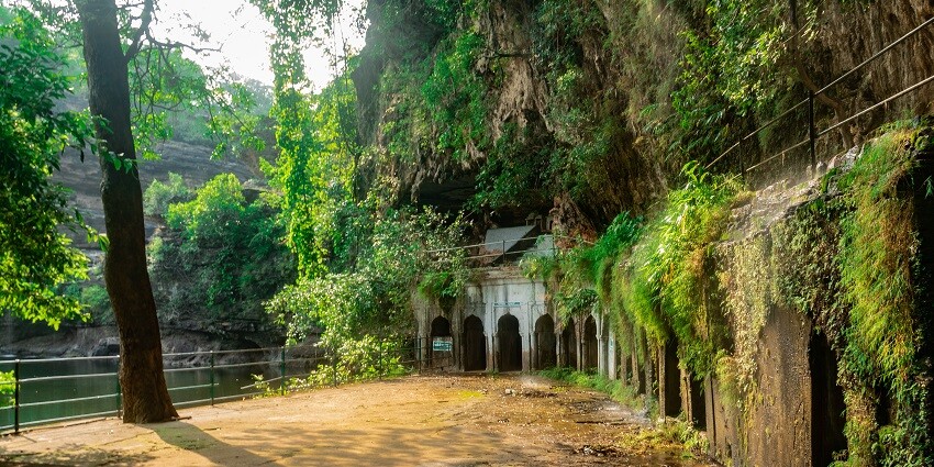 14 Places To Visit In Panna: From Temples To Tiger Reserves - TripXL