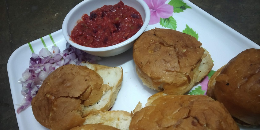 Top 10 Best Food In Dadar To Add To Culinary Experiences - TripXL