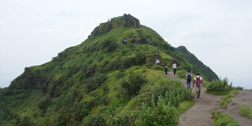 Saswad Fort: A Historical Gem Nestled Amidst Scenic Hills - TripXL