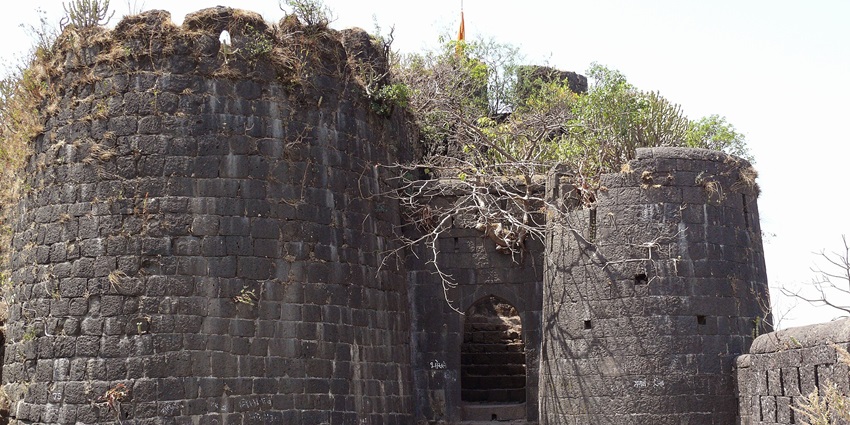Rajgad Fort: Discover The History Of The Maratha Empire - TripXL