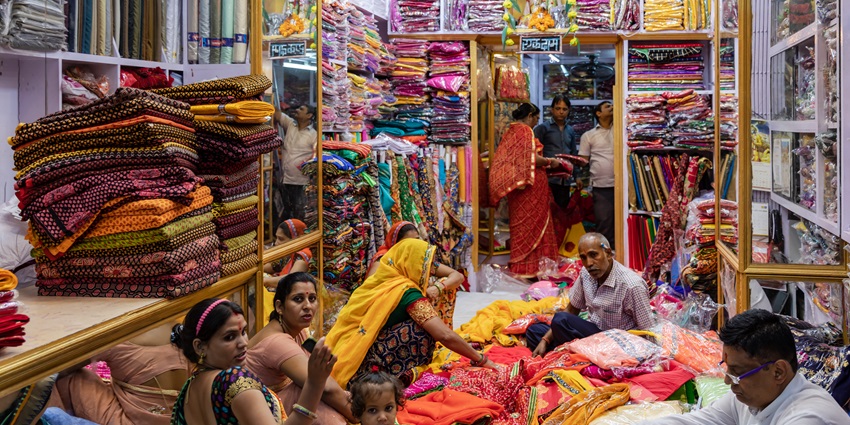 Shopping In Kolhapur: Top 10 Markets For A Variety Of Items - TripXL