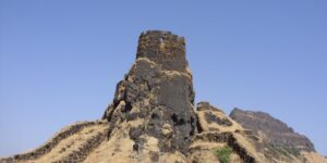 Rohida Fort: A Hidden Gem In Maharashtra's Trekking Circuit - TripXL