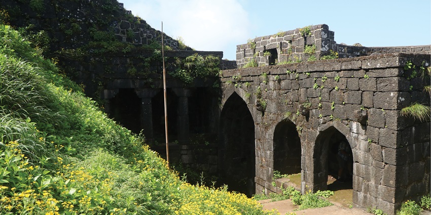 Rajgad Fort: Discover The History Of The Maratha Empire - TripXL