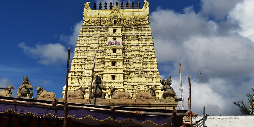 10 Ancient Temples In Tamil Nadu For Every Devotee To Visit - TripXL