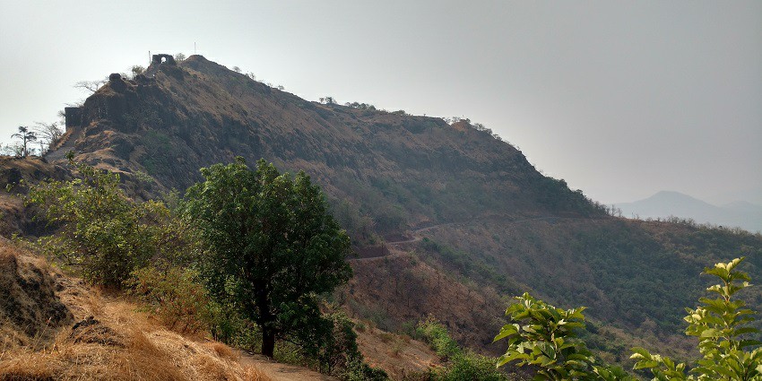 Rasalgad Fort: A Complete Guide To Witness Historical Beauty - TripXL