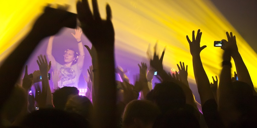 Rave Party In Bangkok: The Ultimate Guide To Electrifying Nights - TripXL