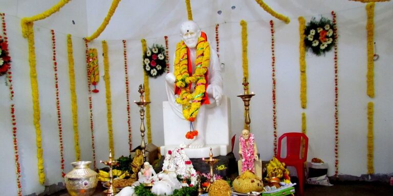 15 Sai Baba Temples In Mumbai: A Guide To The Holy Shrines - TripXL