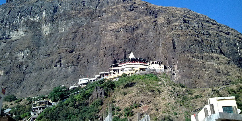 10 Devi Temples In Maharashtra: The Spiritual Seeker’s Guide - TripXL