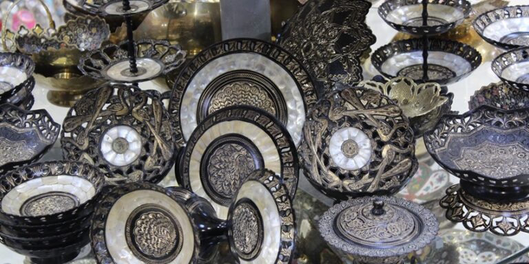 Shopping In Kolhapur: Top 10 Markets For A Variety Of Items - TripXL